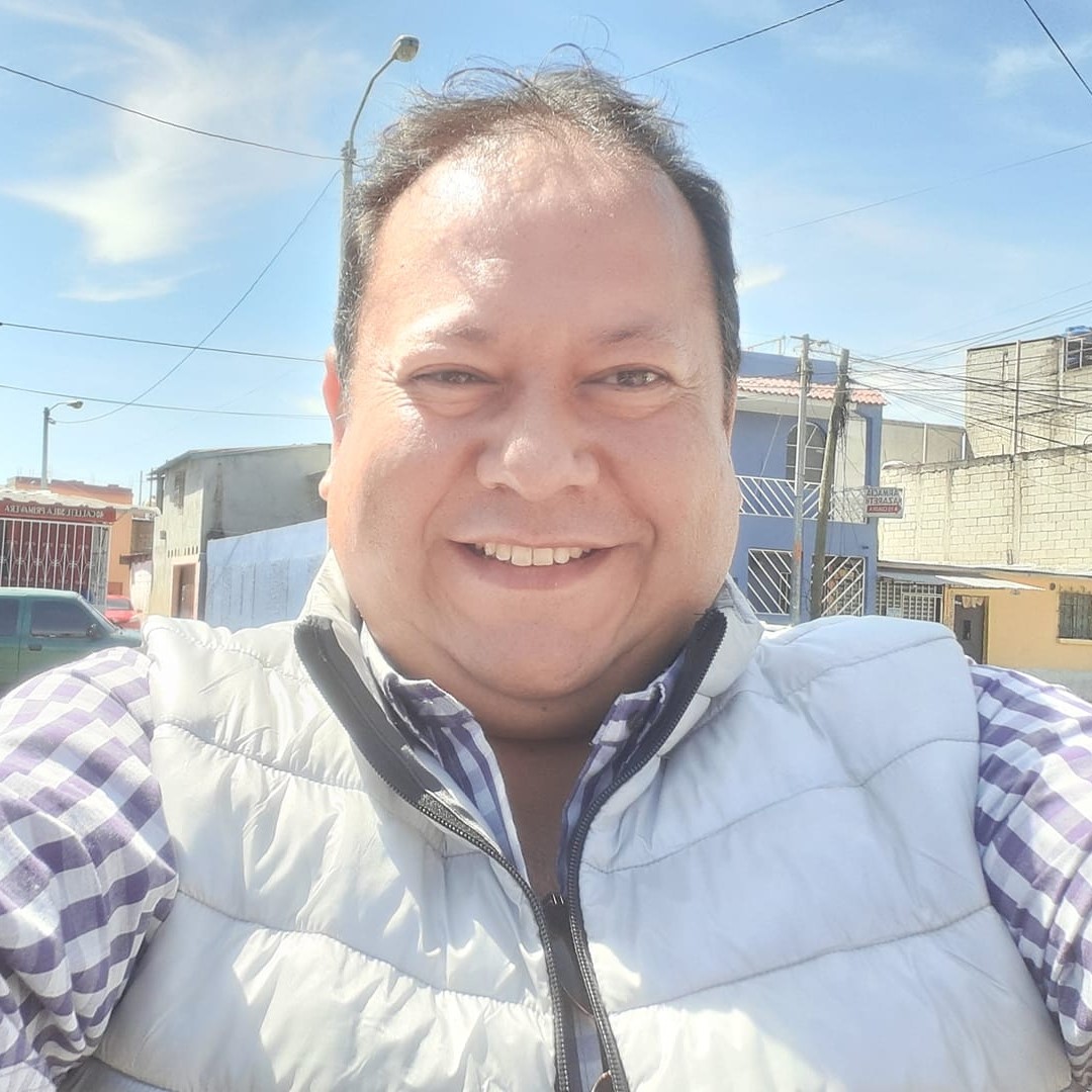 Recordamos a Alejandro Rodas, talentoso cantautor y actor guatemalteco - El País de los Jóvenes ...
