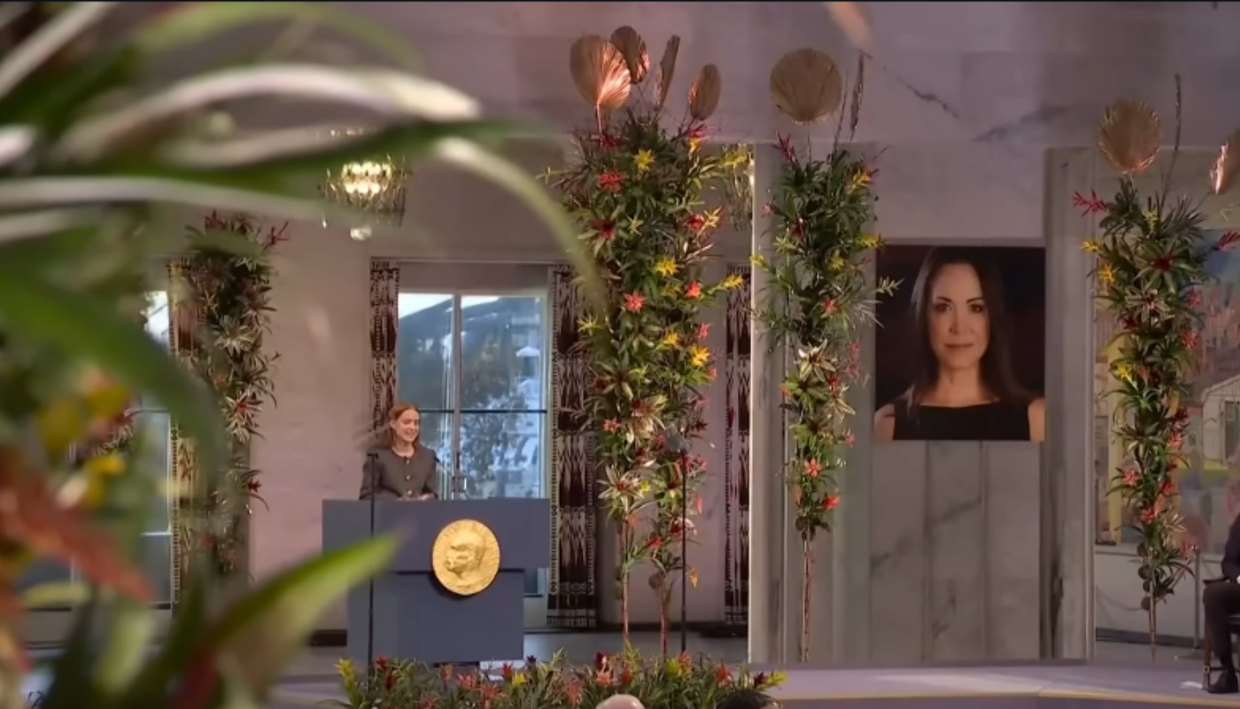 hija-de-corina-machado-recibe-el-nobel-otorgado-a-su-madre-el-pais-de ...